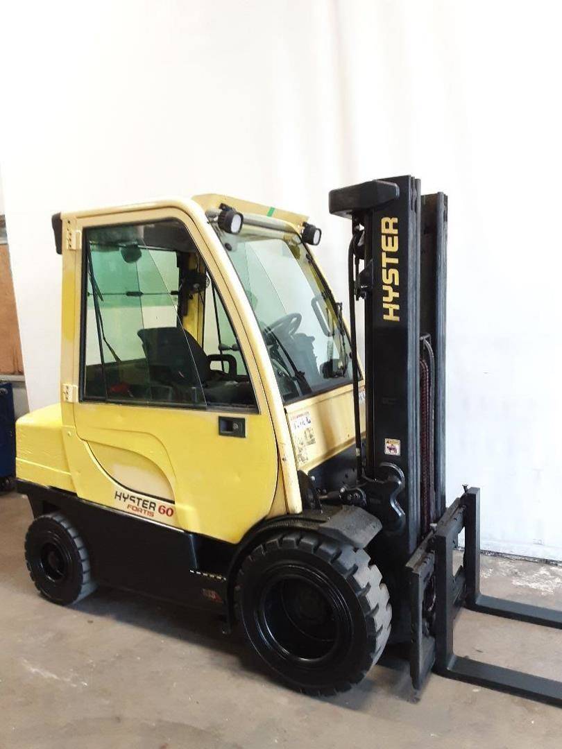 2014 Diesel Hyster H60FT Pneumatic Tire 4 Wheel Sit Down