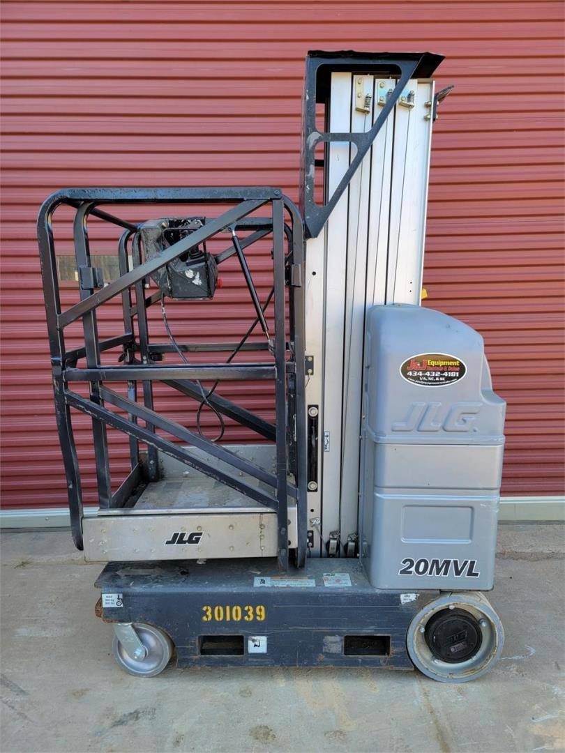 A wide selection of JLG Aerial work platforms with 33 in stock and ...