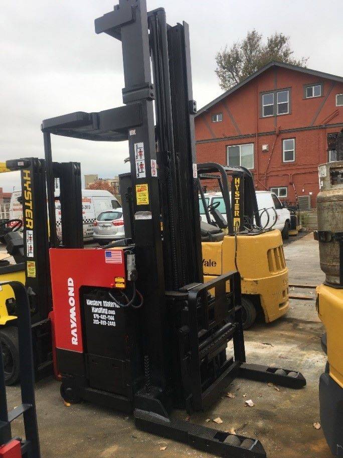 2003 Electric Raymond EASI-R35TT Electric Narrow Aisle Single Reach