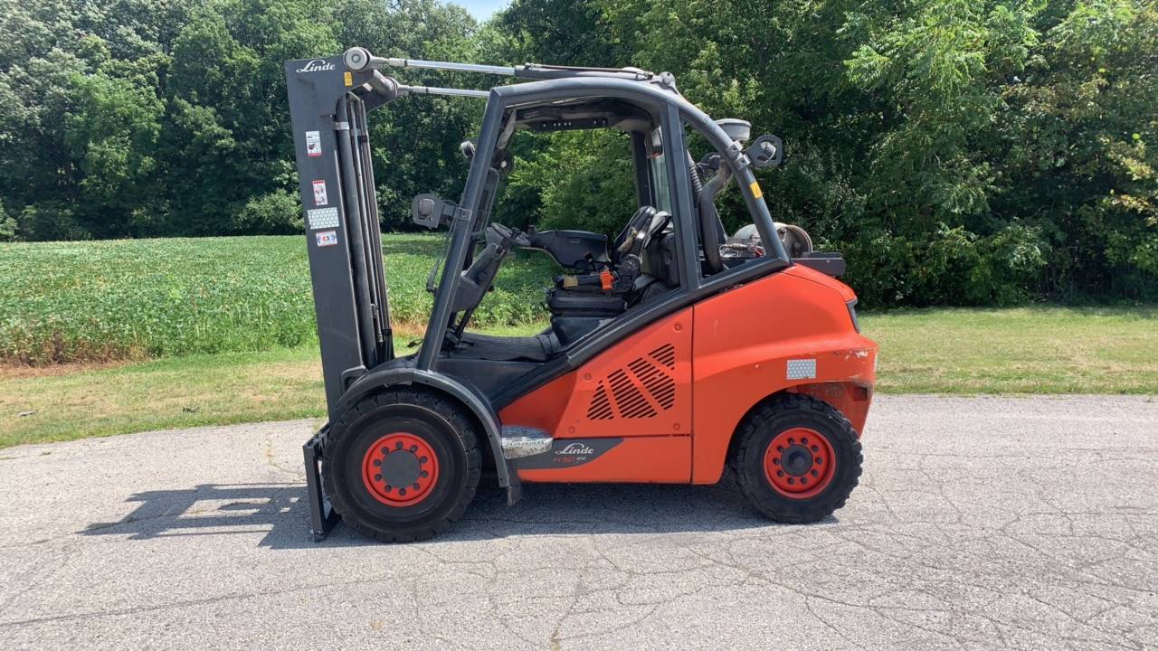 2017 LP Gas Linde H50T-600 Pneumatic Tire 4 Wheel Sit Down