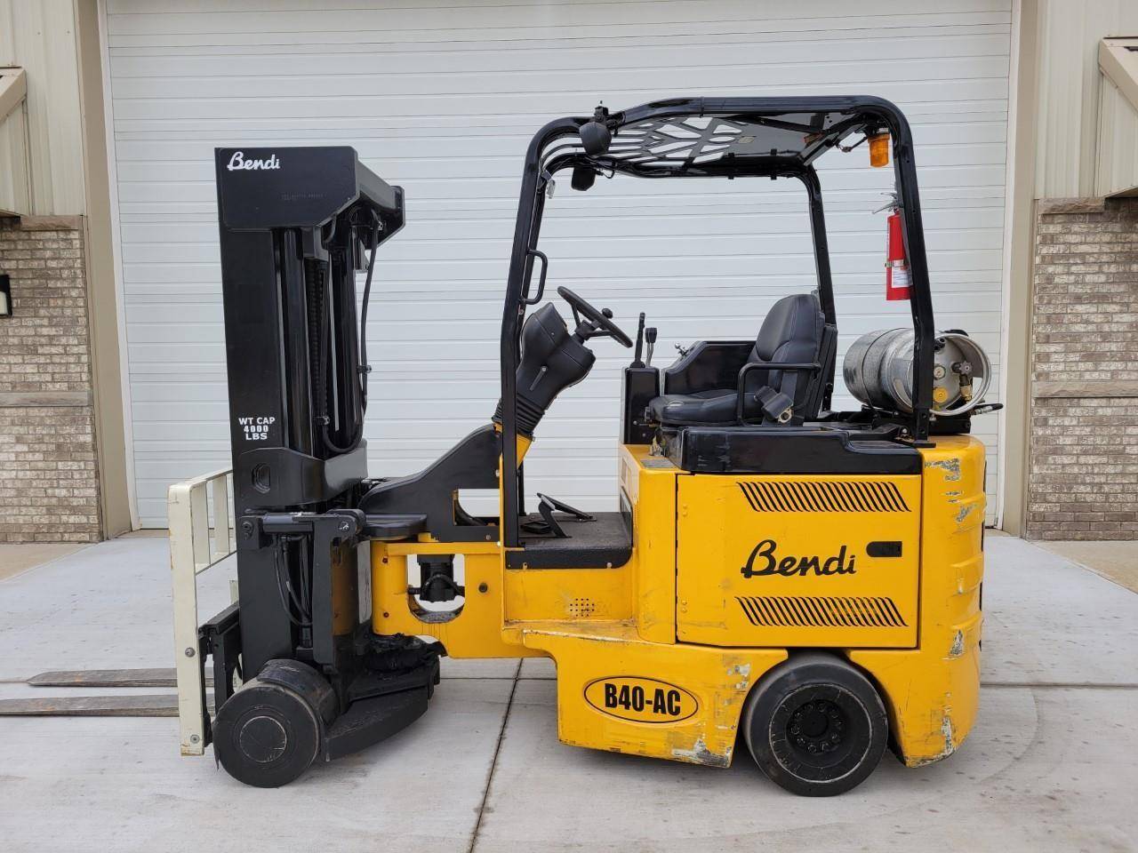A wide selection of Aisle master forklifts with 48 in stock and ...