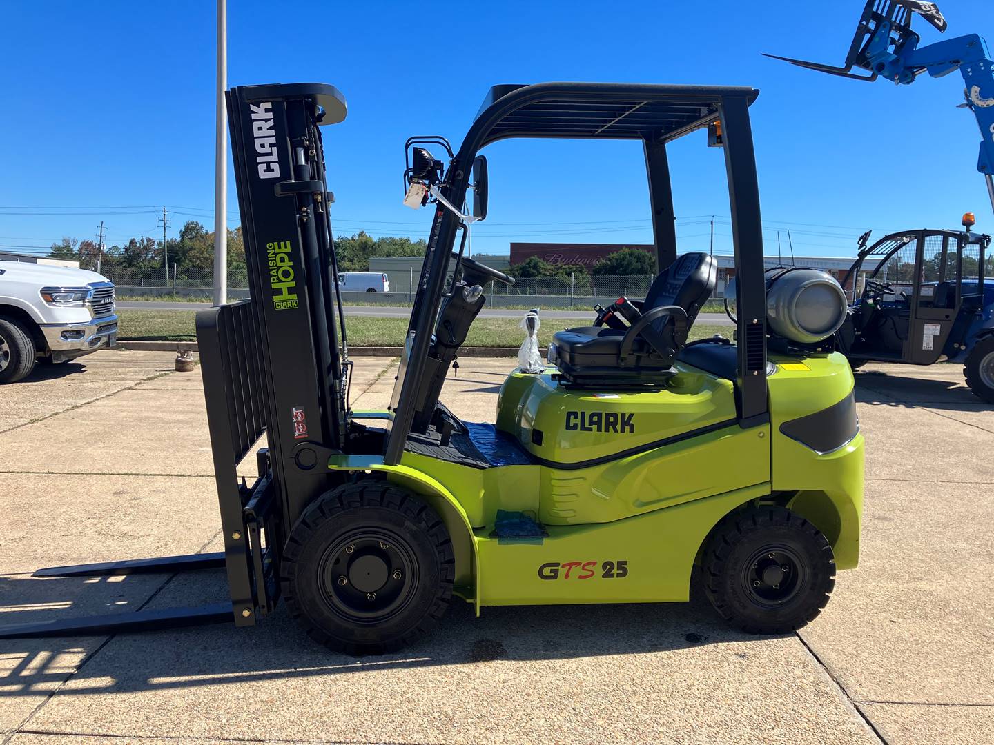 A wide selection of Clark equipment with 42 in stock and available for ...