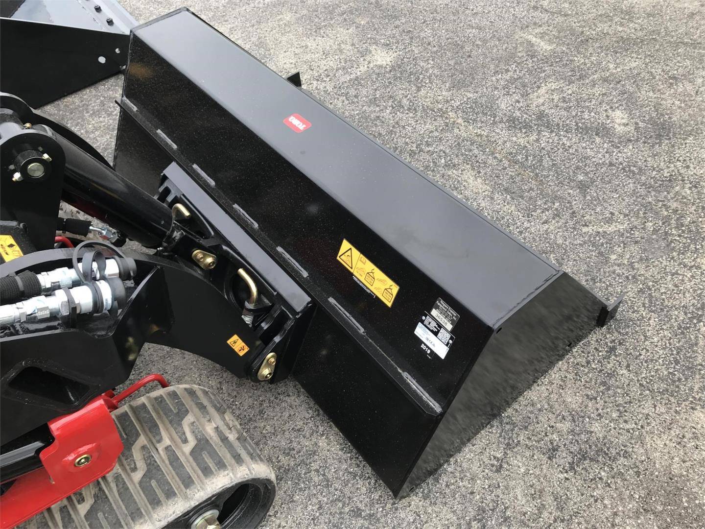 Toro 22342 - TX1000 HIGH CAPACITY BUCKET Earth Moving and Construction