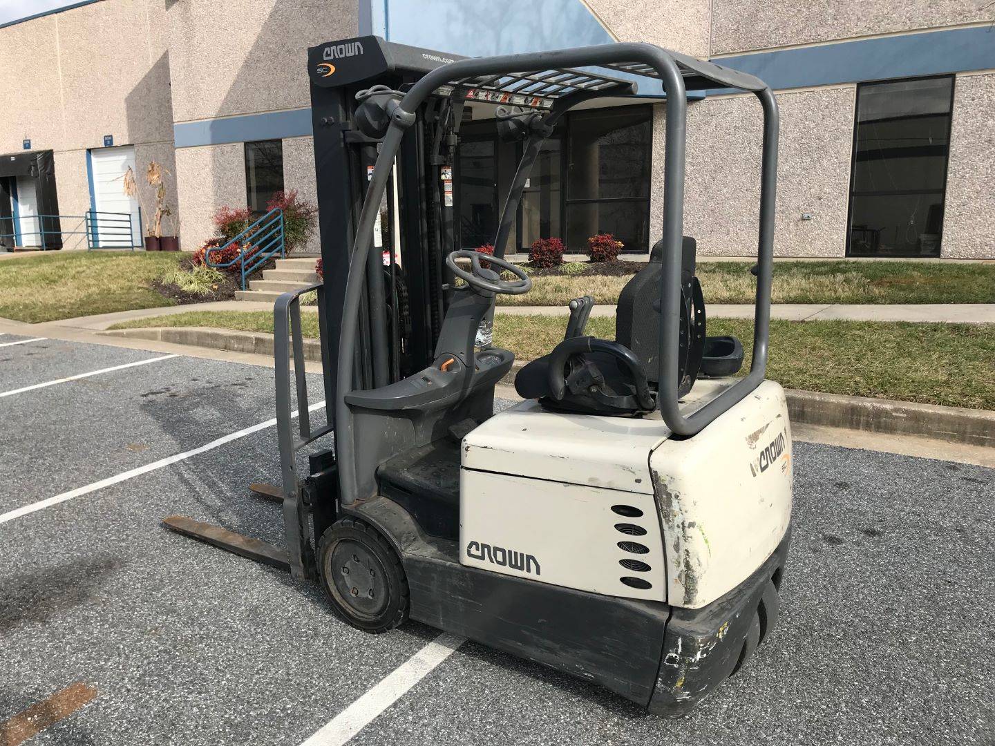 2011 Electric Crown SC4510-30 Electric 3 Wheel Sit Down