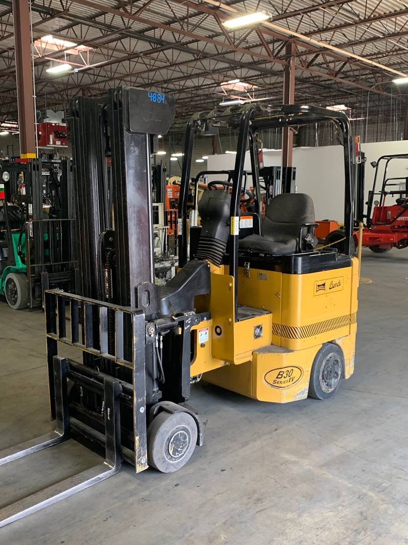 2007 Electric Bendi B30/42E180D Articulated 4 Wheel Sitdown - Gas/Electric