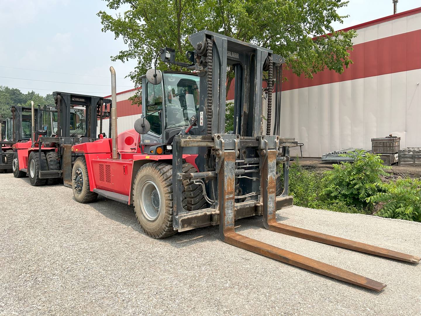 2018 Diesel Kalmar Pneumatic Tire 4 Wheel Sit Down | Eliftruck