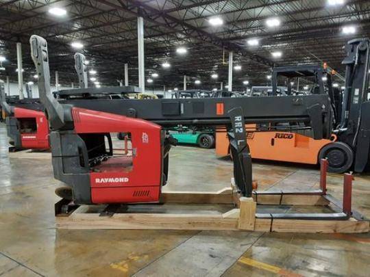 2014 Electric Raymond 750 R45TT Electric Narrow Aisle Single Reach