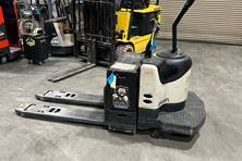 Burwell Material Handling | Eliftruck