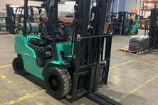 Darr Equipment Co. | Eliftruck
