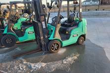 RION Equipment | Eliftruck