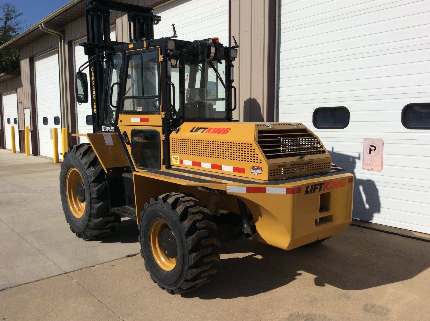 2019 Diesel LiftKing LK8M42 Rough Terrain (Vertical Mast)