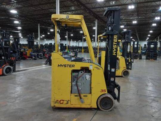 A wide selection of Hyster E35HSD3 Forklifts with 9 in stock and ...