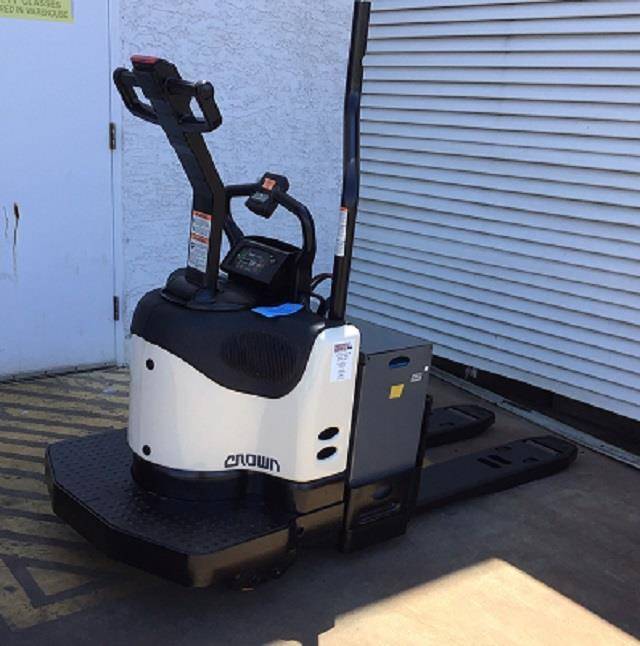 2014 Electric Crown PE4500-60 Electric Walkie/Rider Pallet Jack