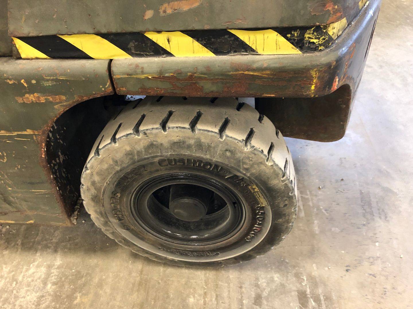 Diesel Hyster H60 Pneumatic Tire 4 Wheel Sit Down