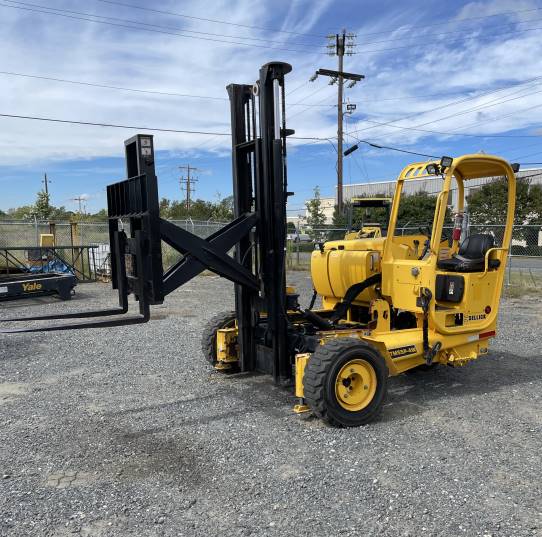 A wide selection of Sellick Forklifts with 36 in stock and available ...