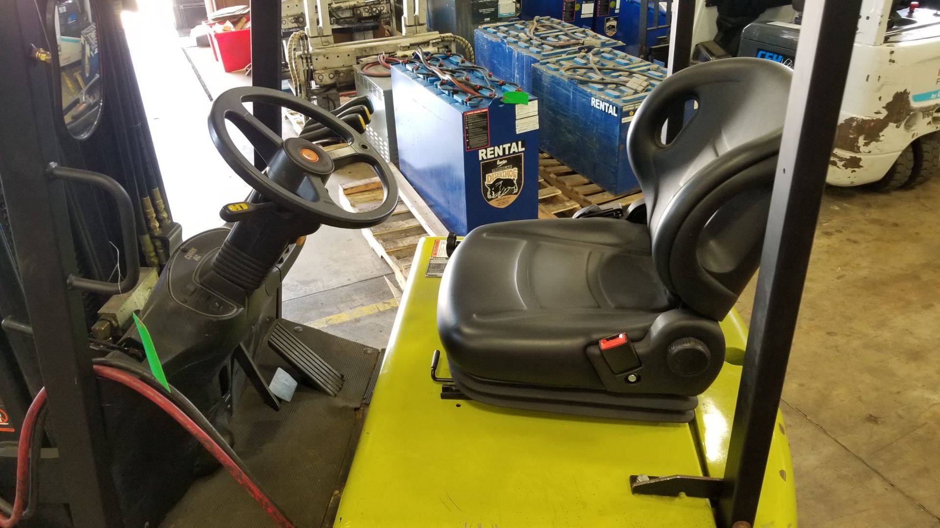 2014 Electric Clark TMX-15s Electric 3 Wheel Sit Down