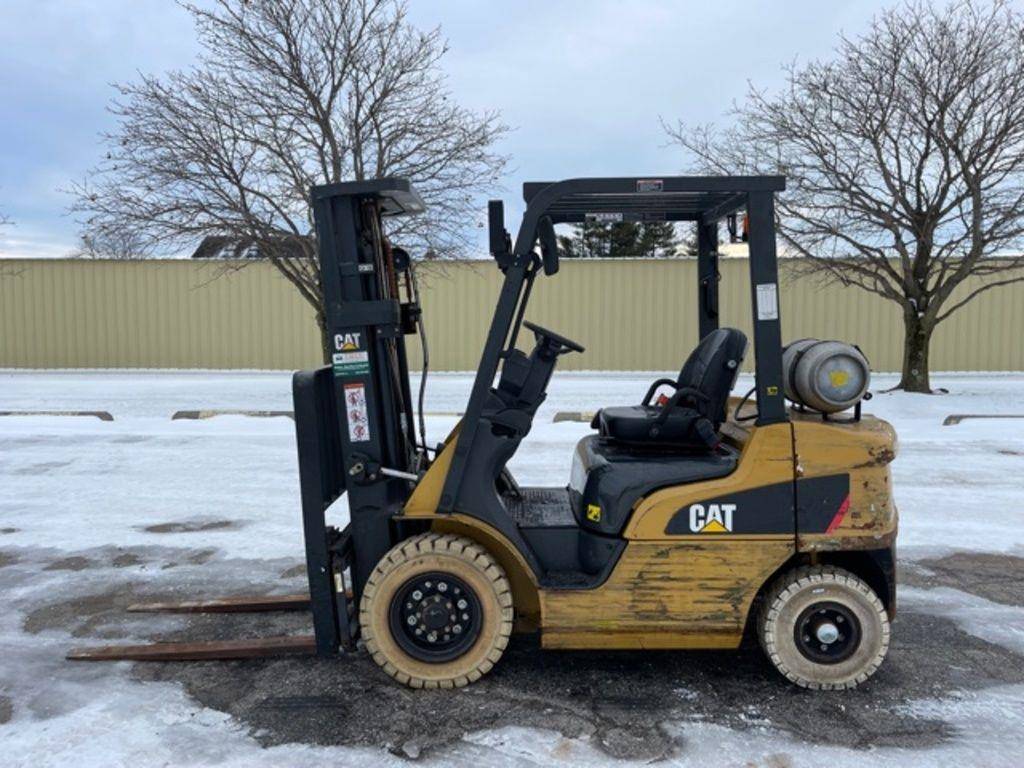 A wide selection of Cat Forklifts with 61 in stock and available for ...