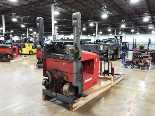 2014 Electric Raymond 750 R45TT Electric Narrow Aisle Single Reach