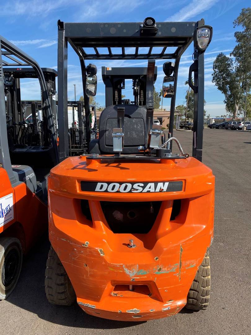 2017 LP Gas Doosan G30N-7 Pneumatic Tire 4 Wheel Sit Down