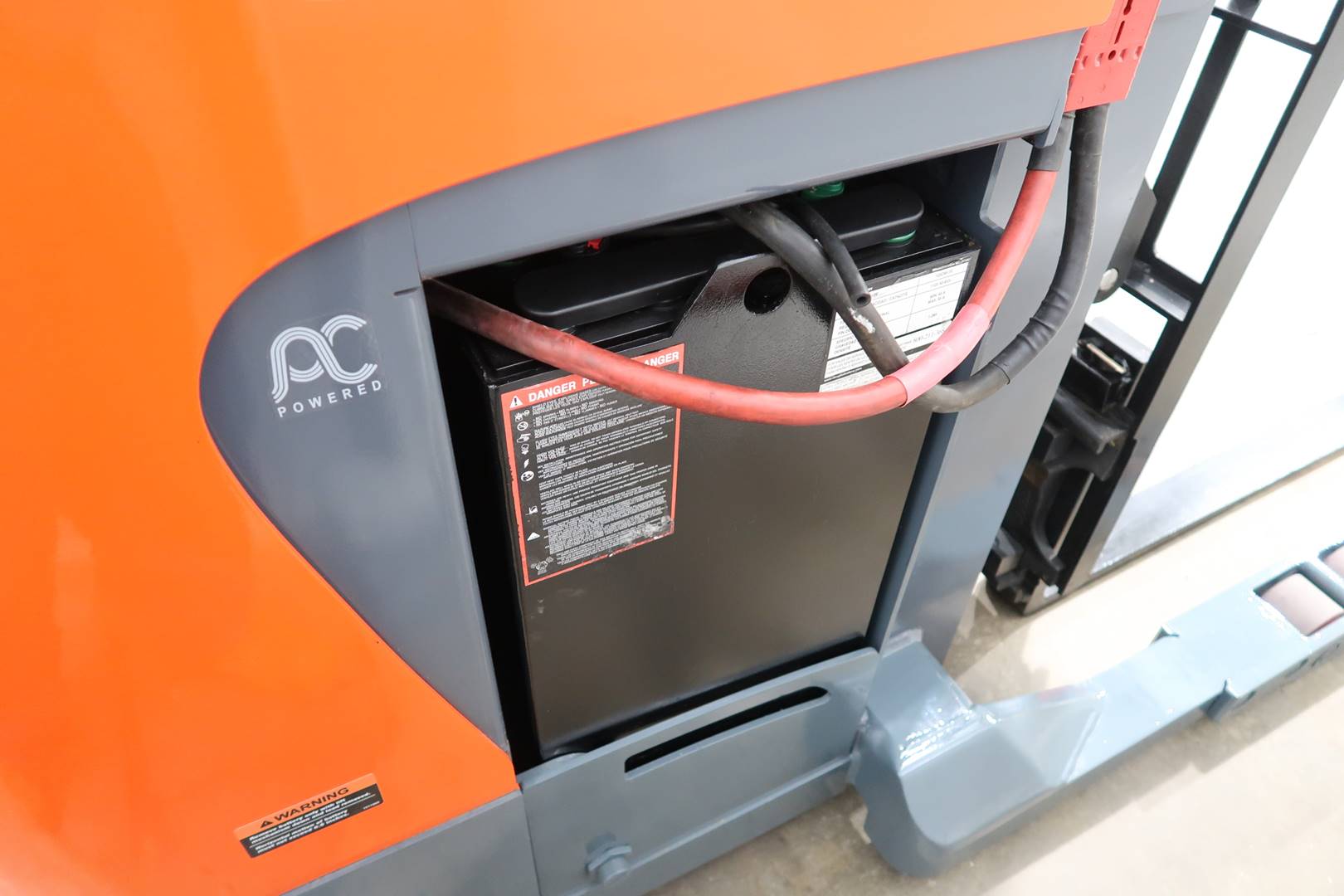 2014 Electric Toyota 8BRU18 Electric Narrow Aisle Single Reach