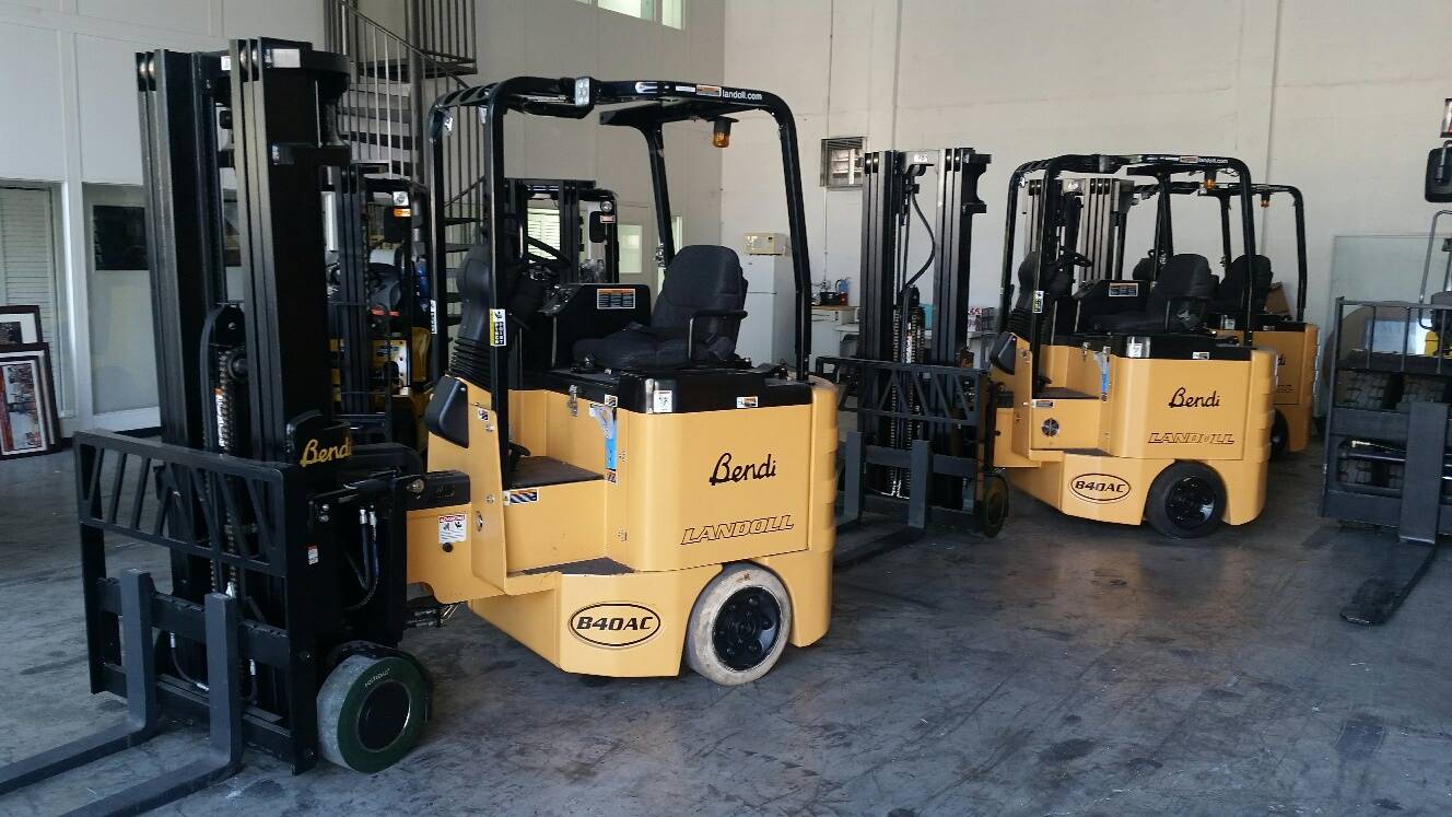 2013 Electric Bendi B40 AC Articulated 4 Wheel Sitdown - Gas/Electric