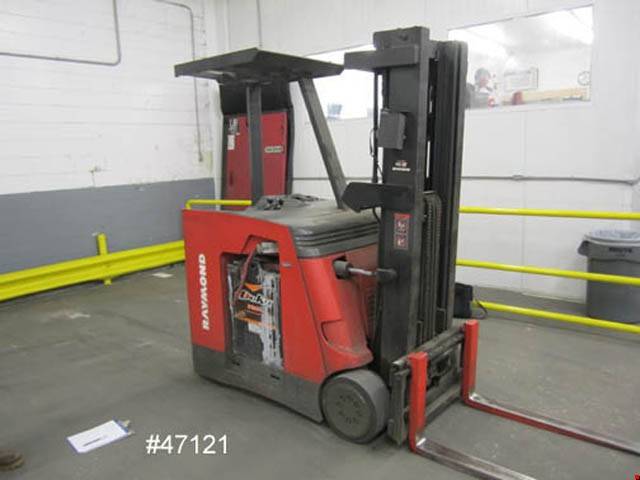 2004 Electric Raymond R40-C40TT Electric Stand Up End Control (Docker)