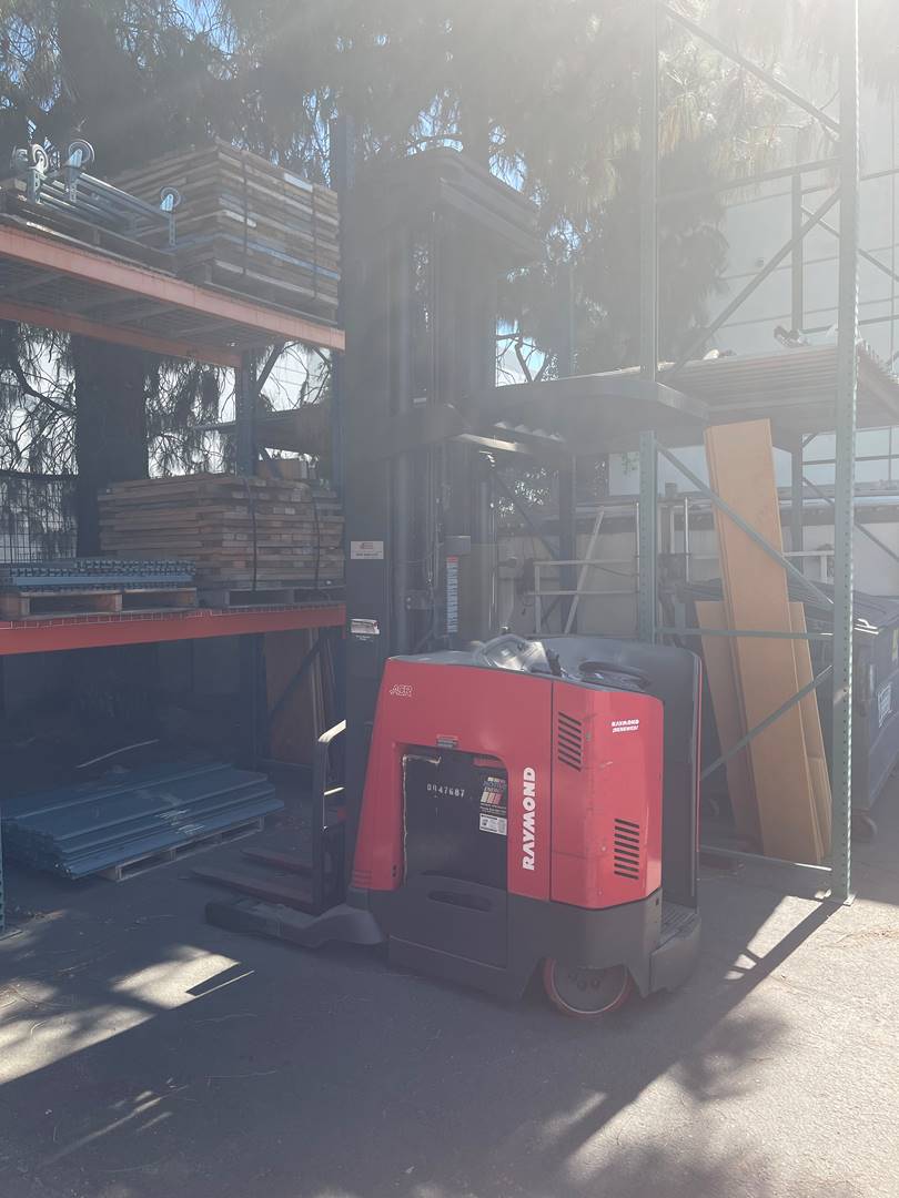 A wide selection of Raymond Forklifts with 95 in stock and available ...