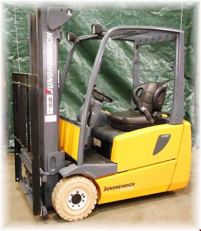 2006 Electric Jungheinrich EFG216K Electric 3 Wheel Sit Down