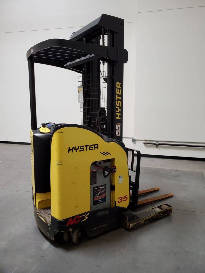 2014 Electric Hyster N35ZR Electric Narrow Aisle Single Reach