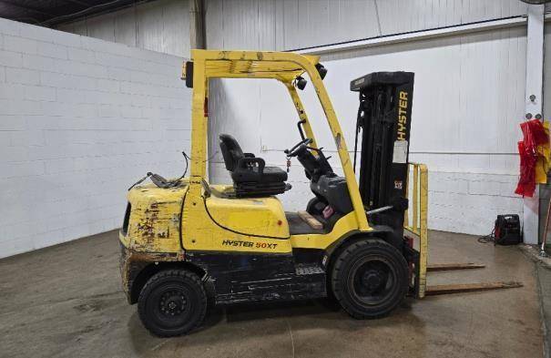 2017 Hyster Pneumatic Tire 4 Wheel Sit Down | Eliftruck