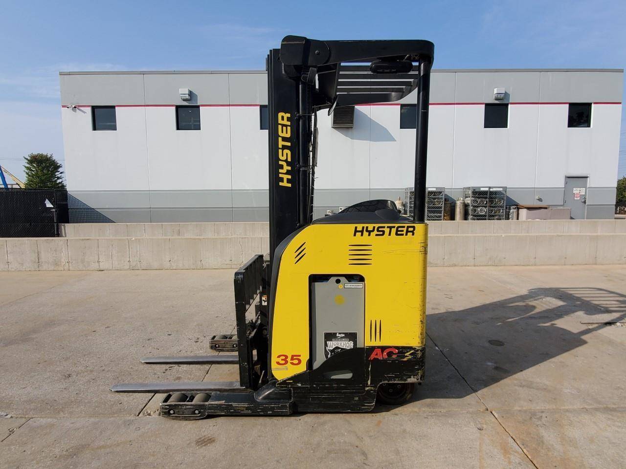2014 Electric Hyster N35ZRS2 Electric Narrow Aisle Single Reach