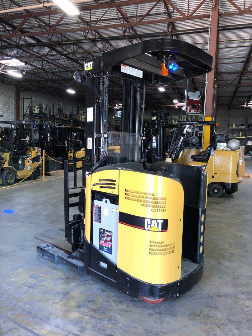 2006 Electric Cat NR4000 Electric Narrow Aisle Single Reach