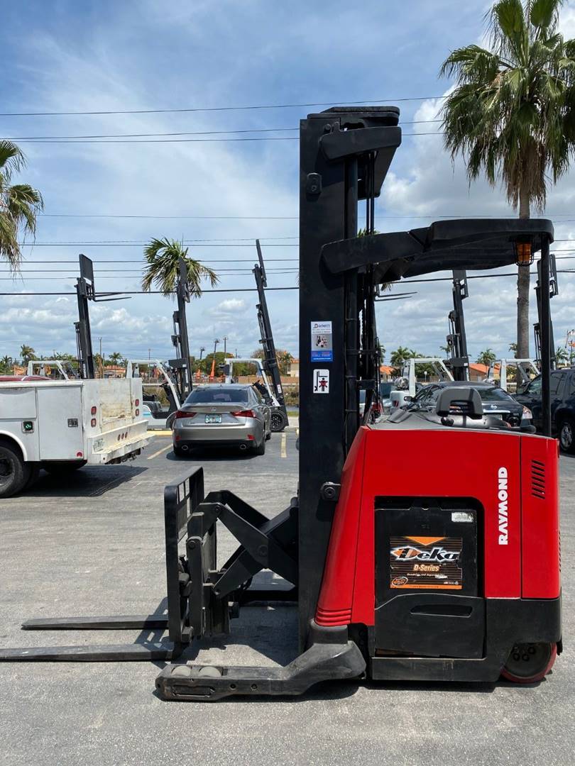 2010 Electric Raymond 740 R45TT Electric Narrow Aisle Single Reach