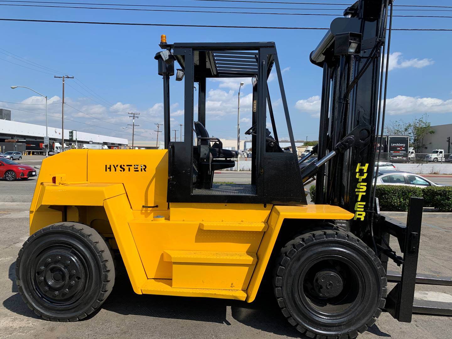 1997 LP Gas Hyster H210xl Pneumatic Tire 4 Wheel Sit Down