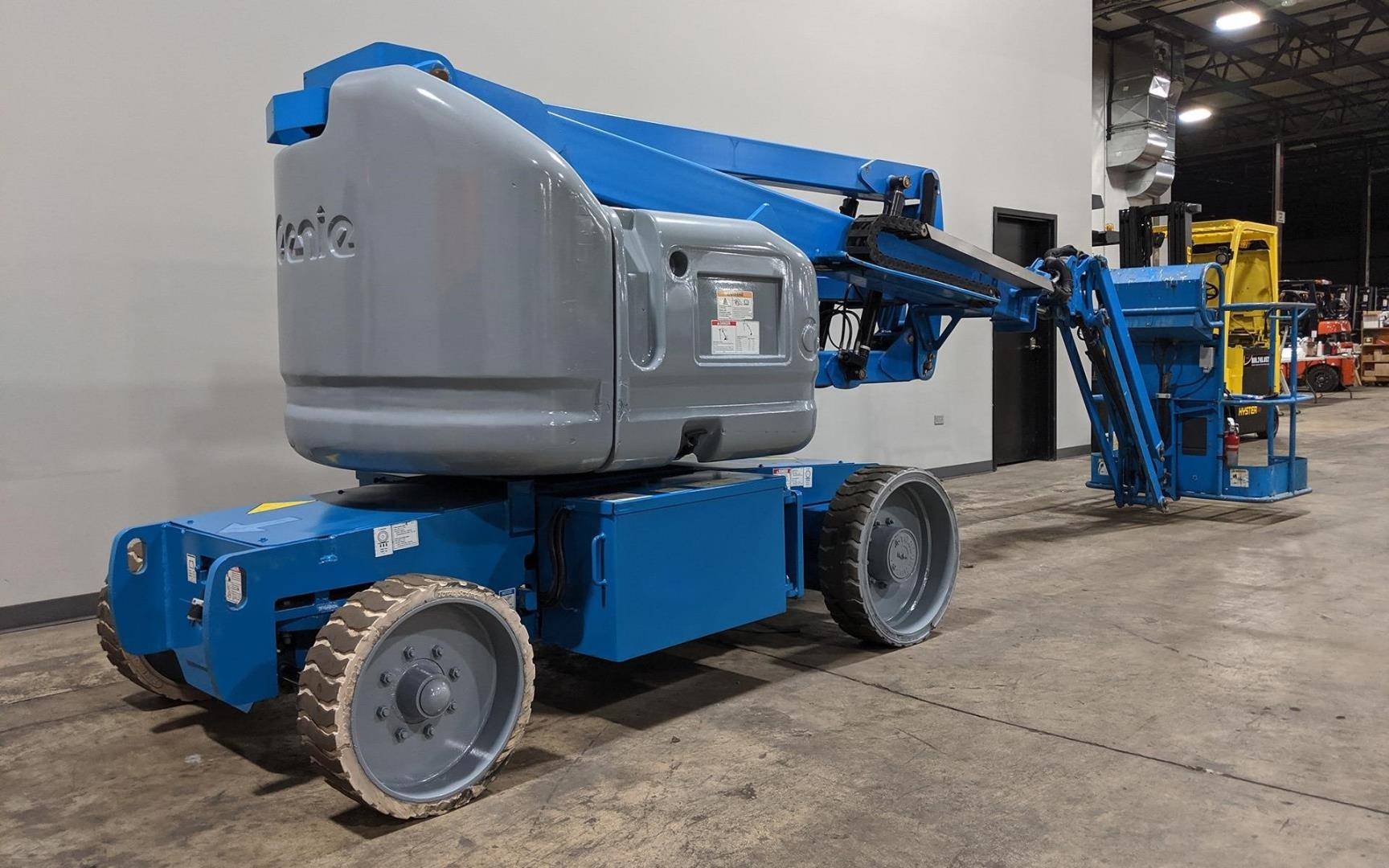 2011 Electric Genie Z40/23N Articulated Boom