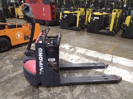 2023 Electric Raymond Electric Walkie/Rider Pallet Jack | Eliftruck