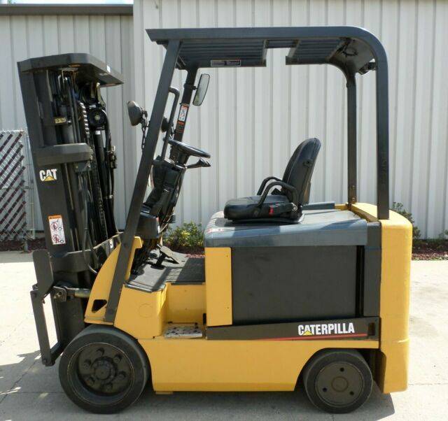 2010 Electric Cat E5000 Electric 4 Wheel Sit Down