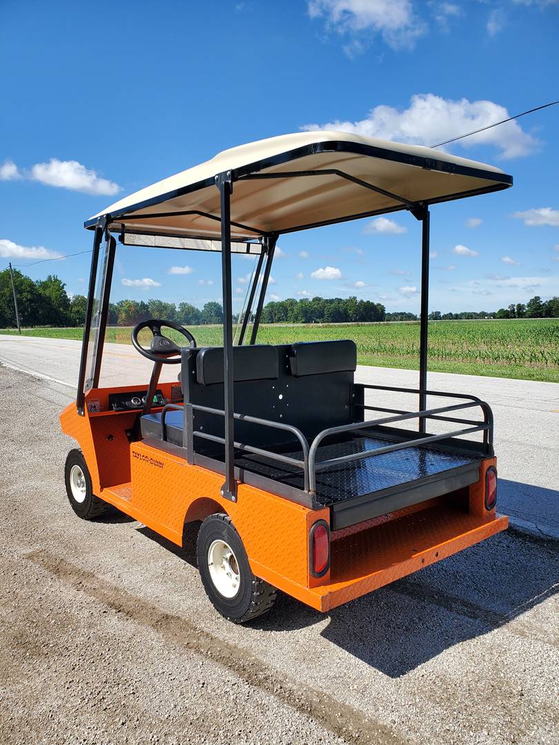 2015 Taylor Dunn R380 Personnel & Burden Carriers