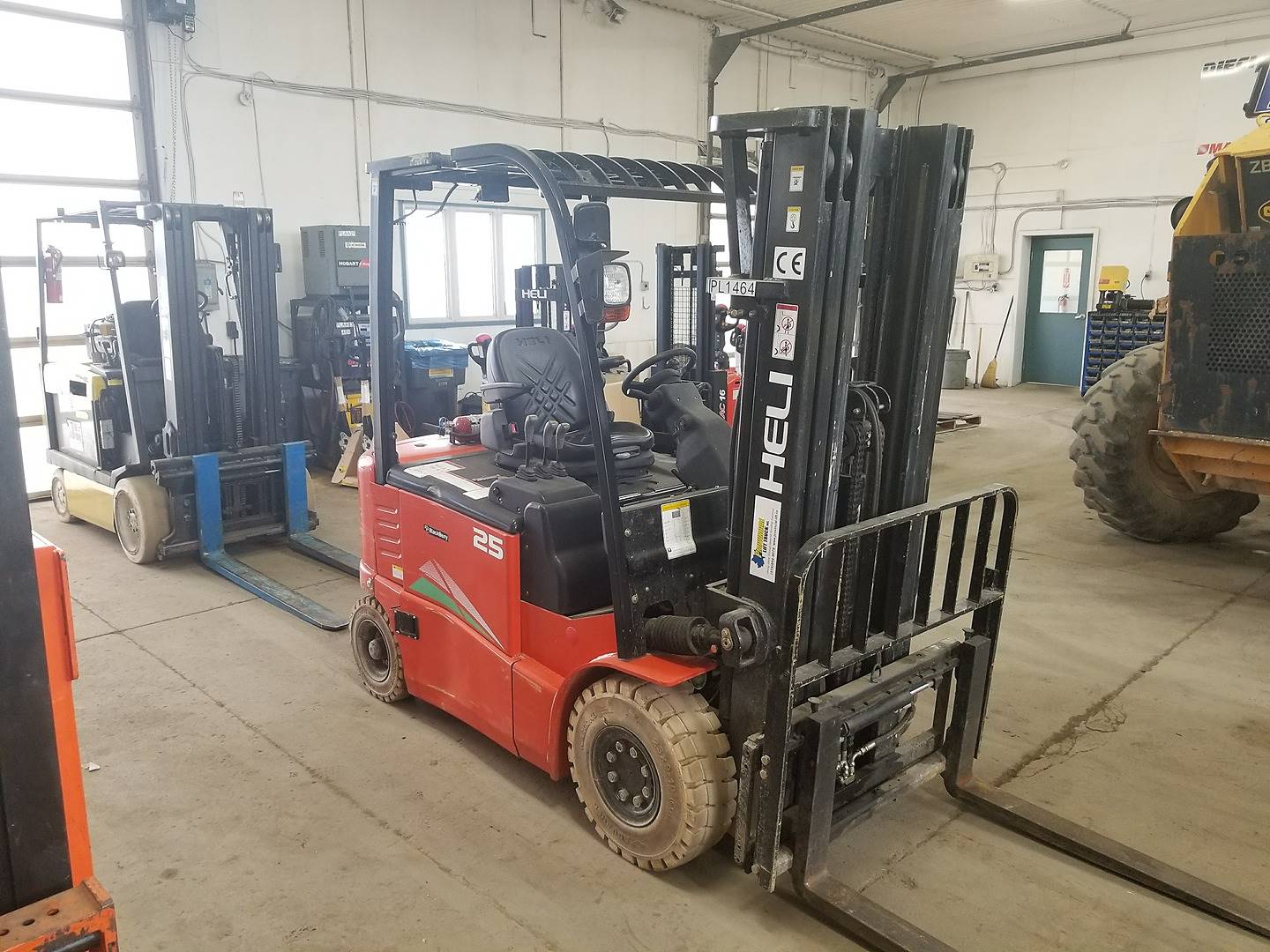 2017 Electric Heli CPD25-GD2 Electric 4 Wheel Sit Down