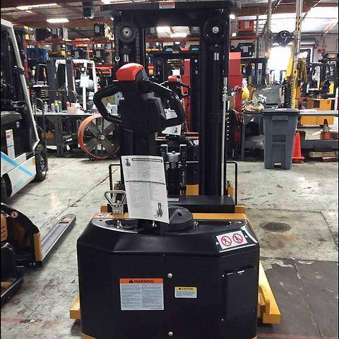 2019 Electric Big Joe Electric Walkie Straddle Stacker | Eliftruck