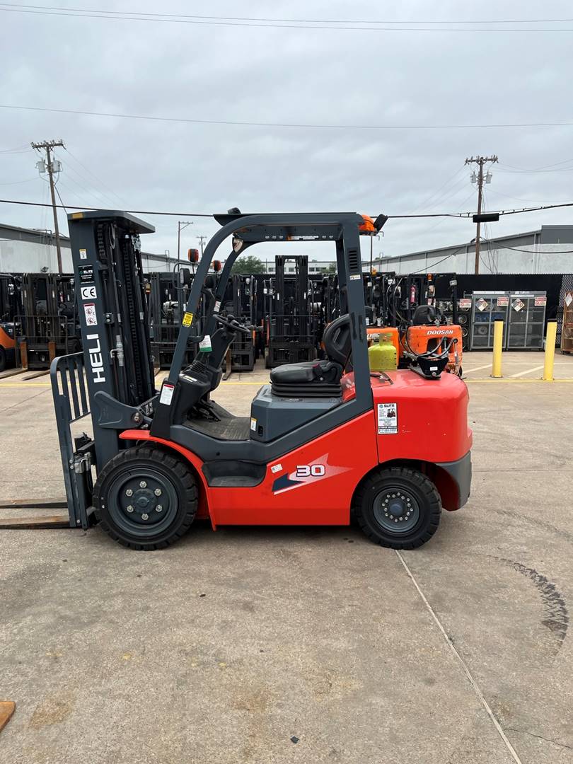 A wide selection of Heli Forklifts with 71 in stock and available for ...