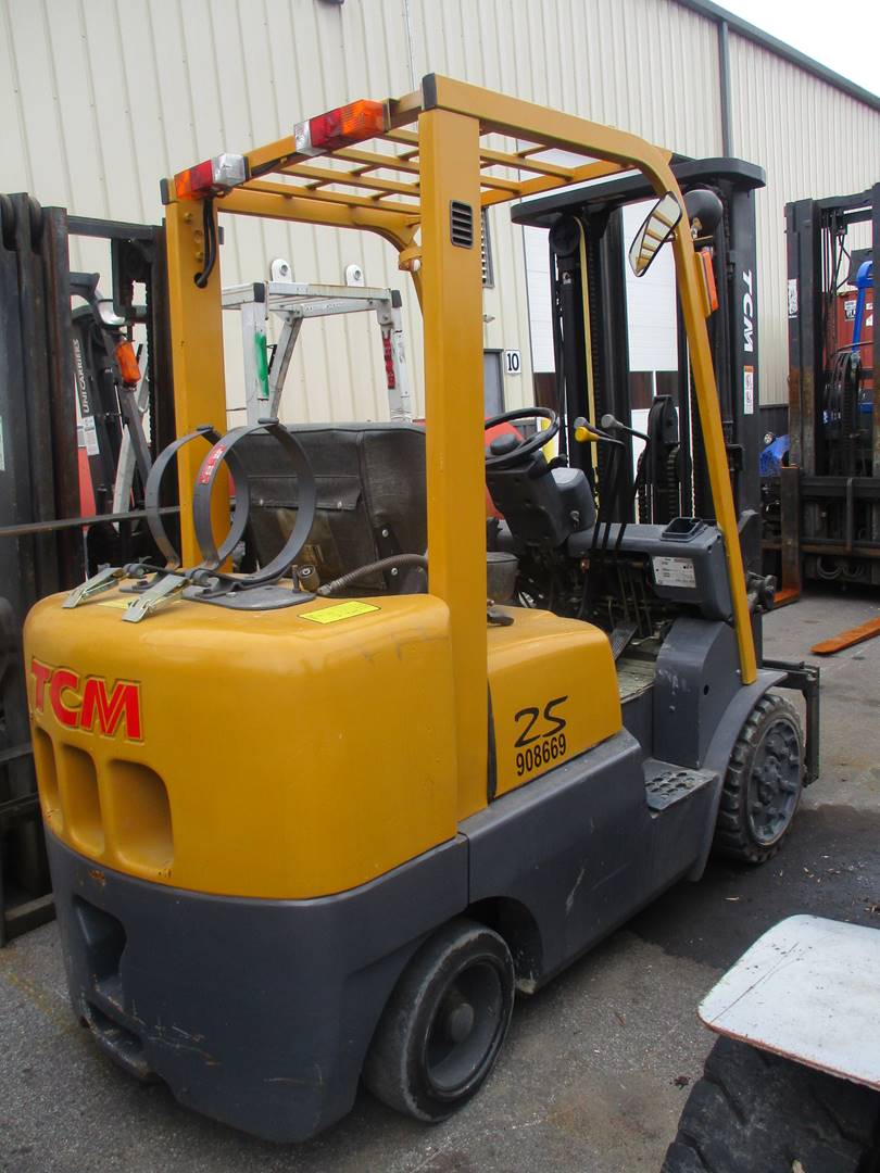 A wide selection of TCM FCG25-3L Forklifts with 22 in stock and ...
