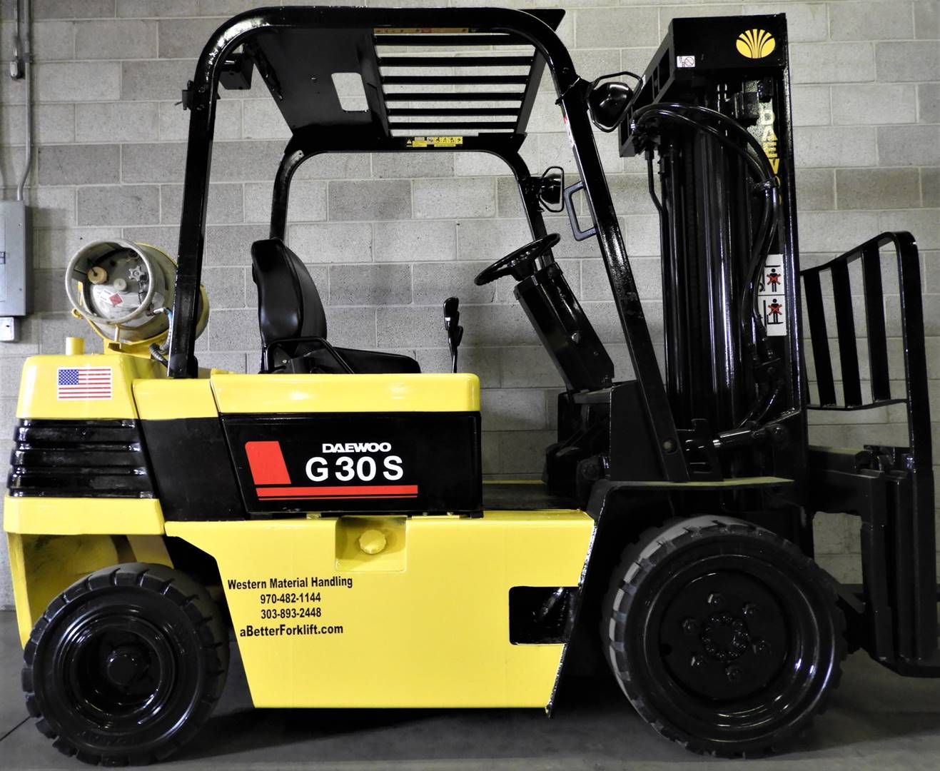 1996 LP Gas Daewoo G30S-2 Pneumatic Tire 4 Wheel Sit Down