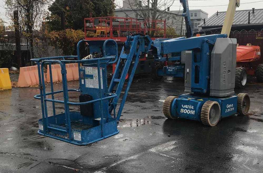 A wide selection of Genie equipment with 34 in stock and available for ...