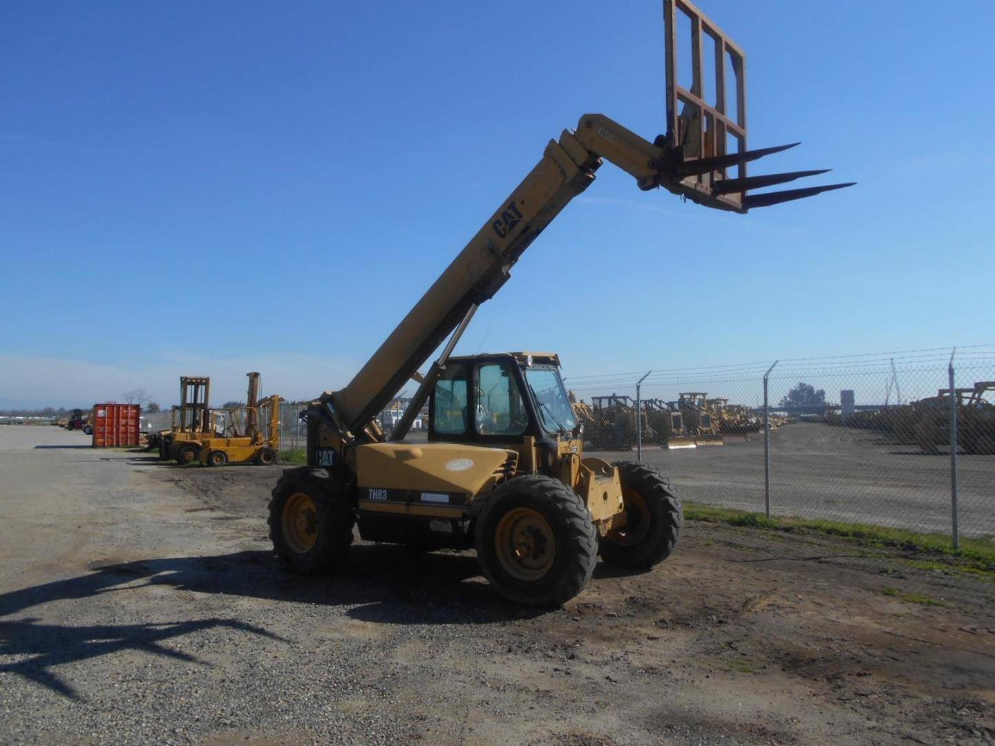 1996 Diesel Cat TH83 Telehandlers (Telescopic Mast)