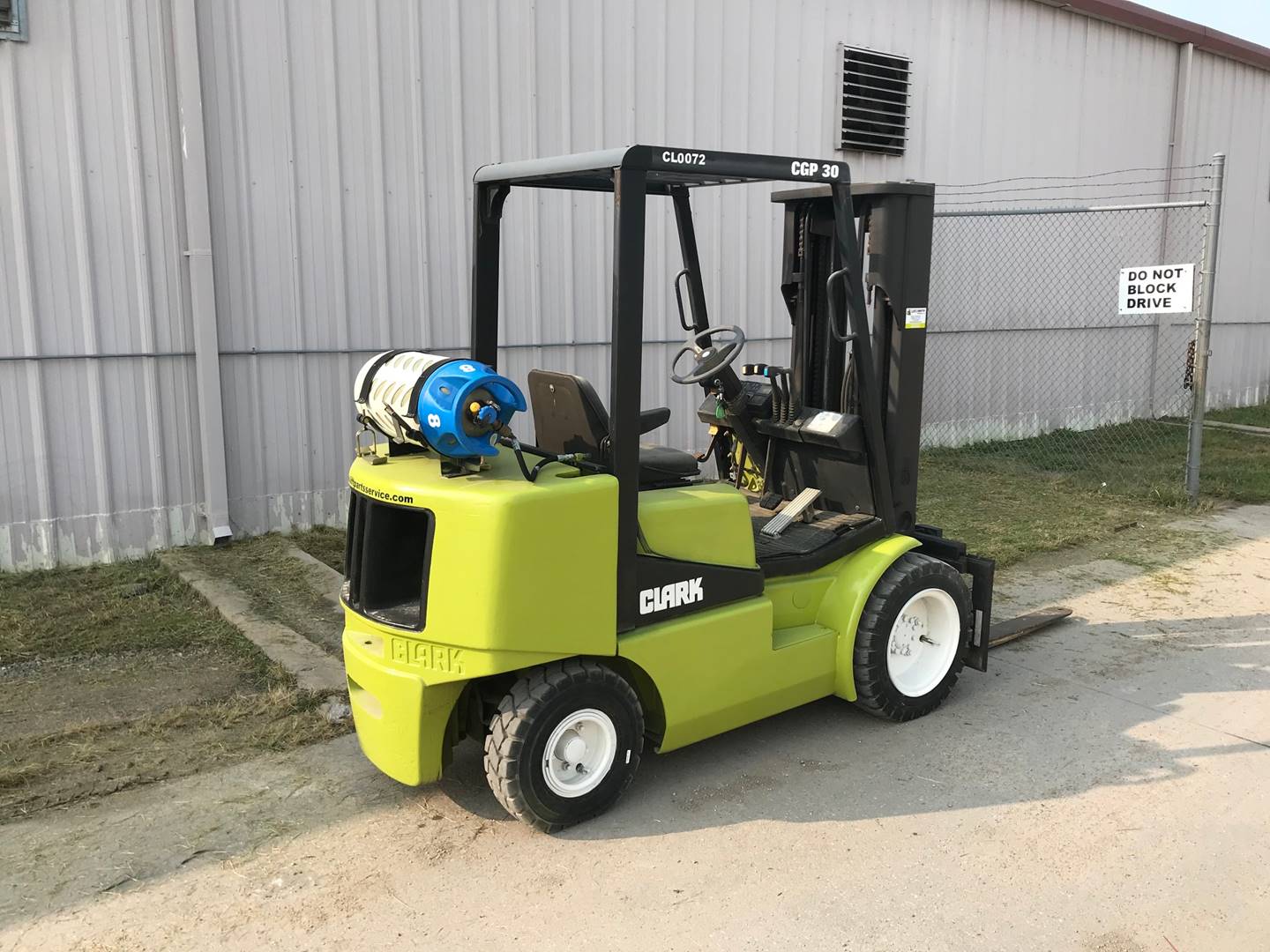 1995 Gasoline Clark CGP30