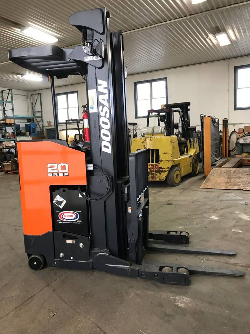 2018 Electric Doosan BR20SP-7 Electric Narrow Aisle Single Reach
