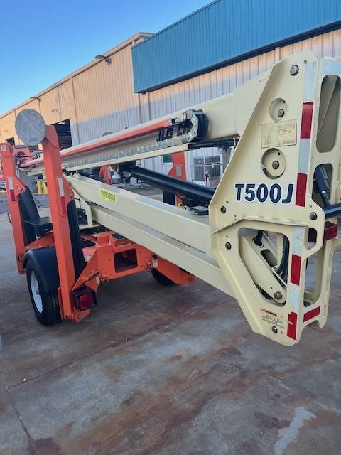 30 Trailer mounted boom lifts for Rent