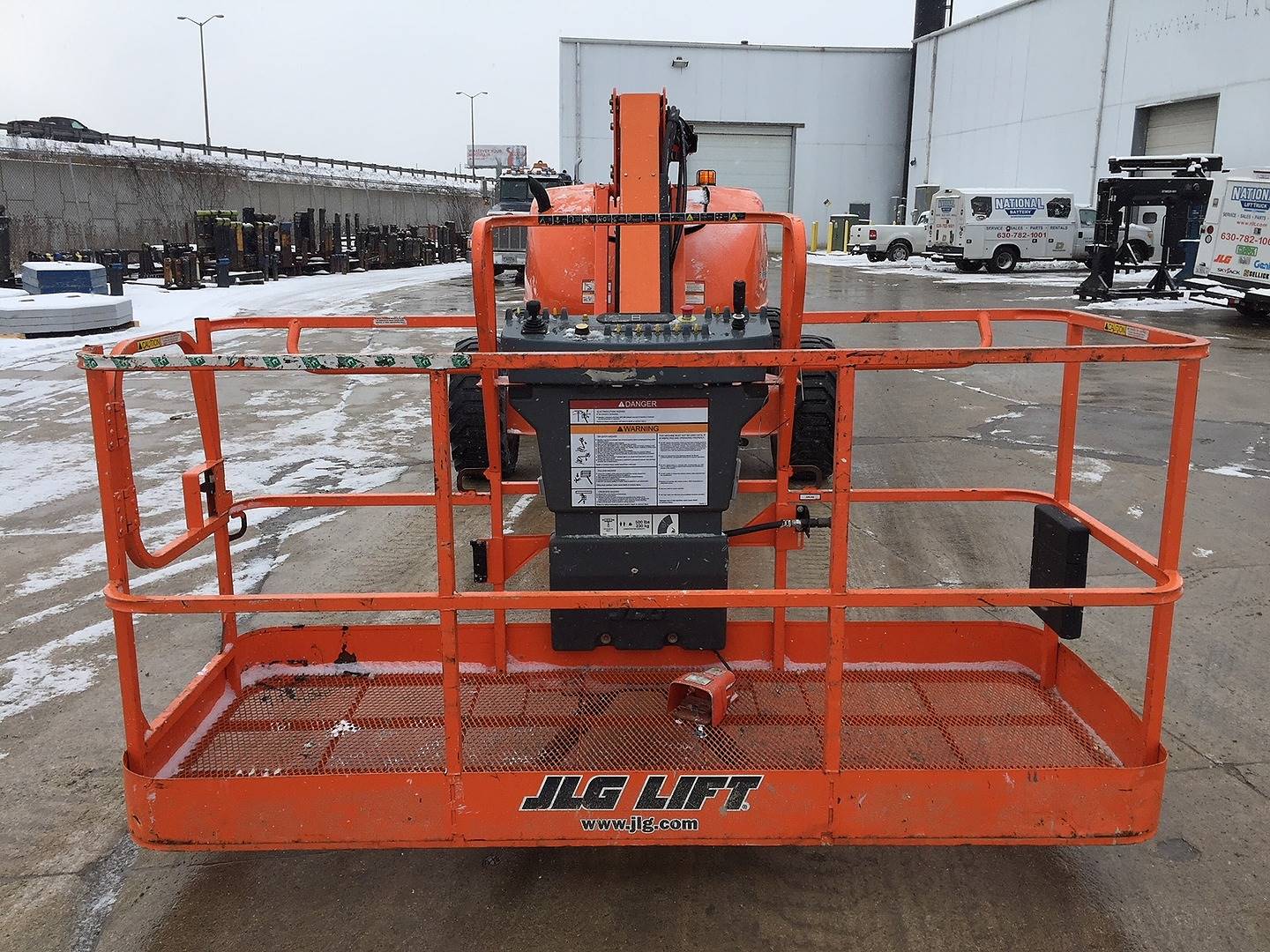2008 Dual Fuel JLG 600AJ Articulated Boom