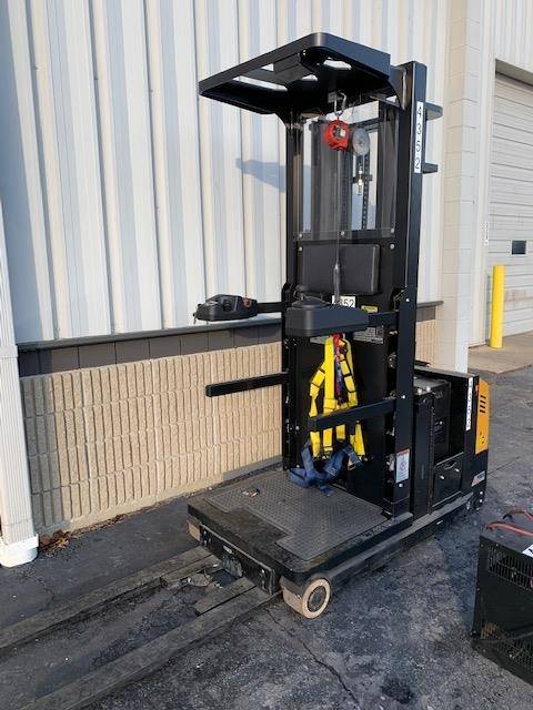 2017 Electric Big Joe Joey J-2 Electric Order Picker